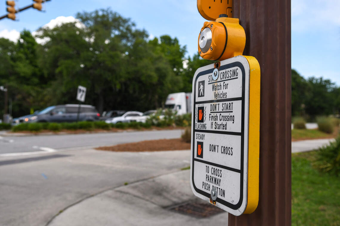 Hilton Head spotlight signals use radar to improve traffic | Hilton ...