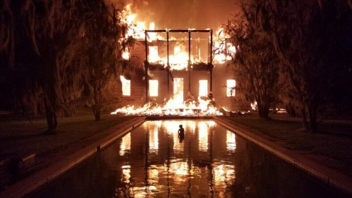 Mansion on site of Colleton County, SC, plantation burns | Hilton Head ...