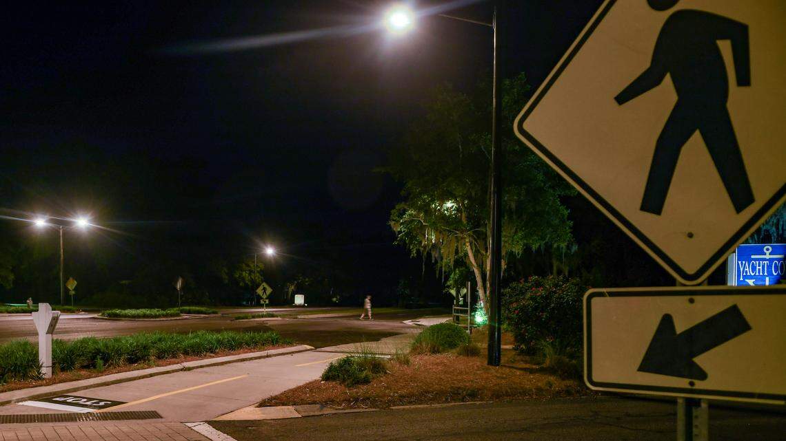 Hilton Head SC to add more street lights for nighttime traffic | Hilton ...