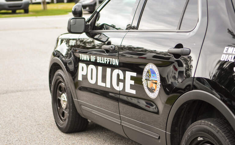Bluffton, SC suspect evades police after fleeing traffic stop | Hilton ...