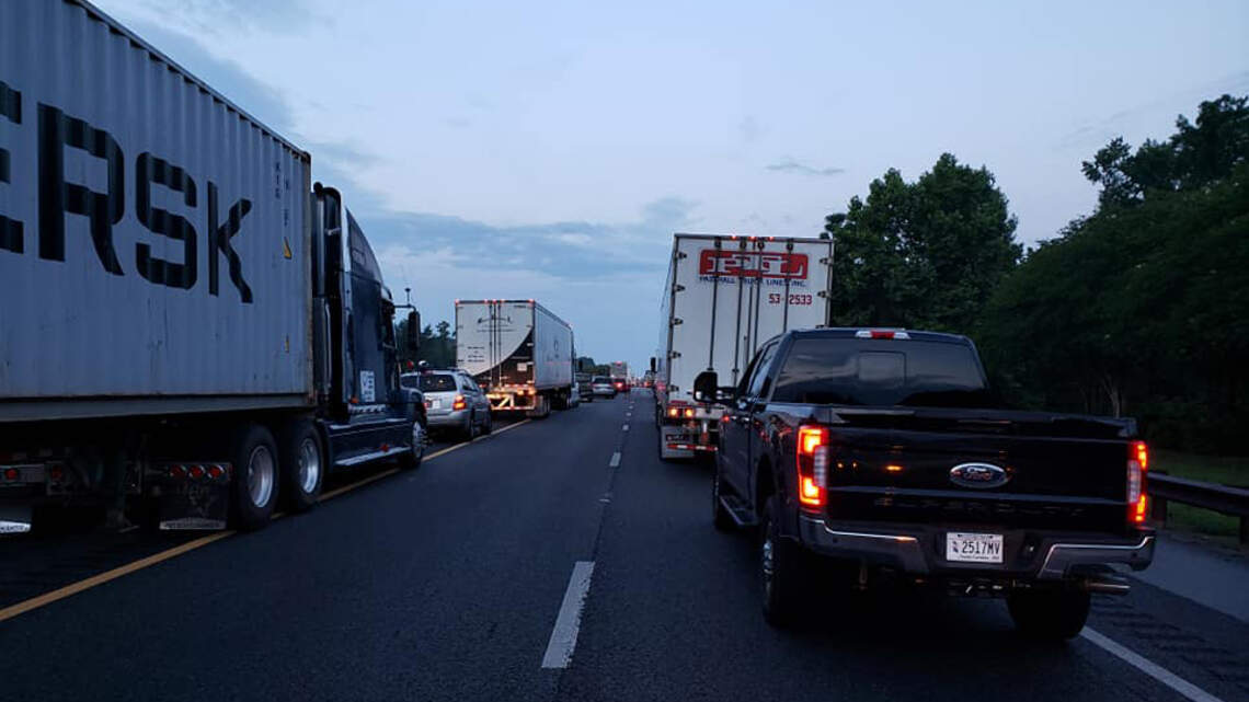 Truck goes off I-95 Tuesday morning traffic jam on highway | Hilton ...