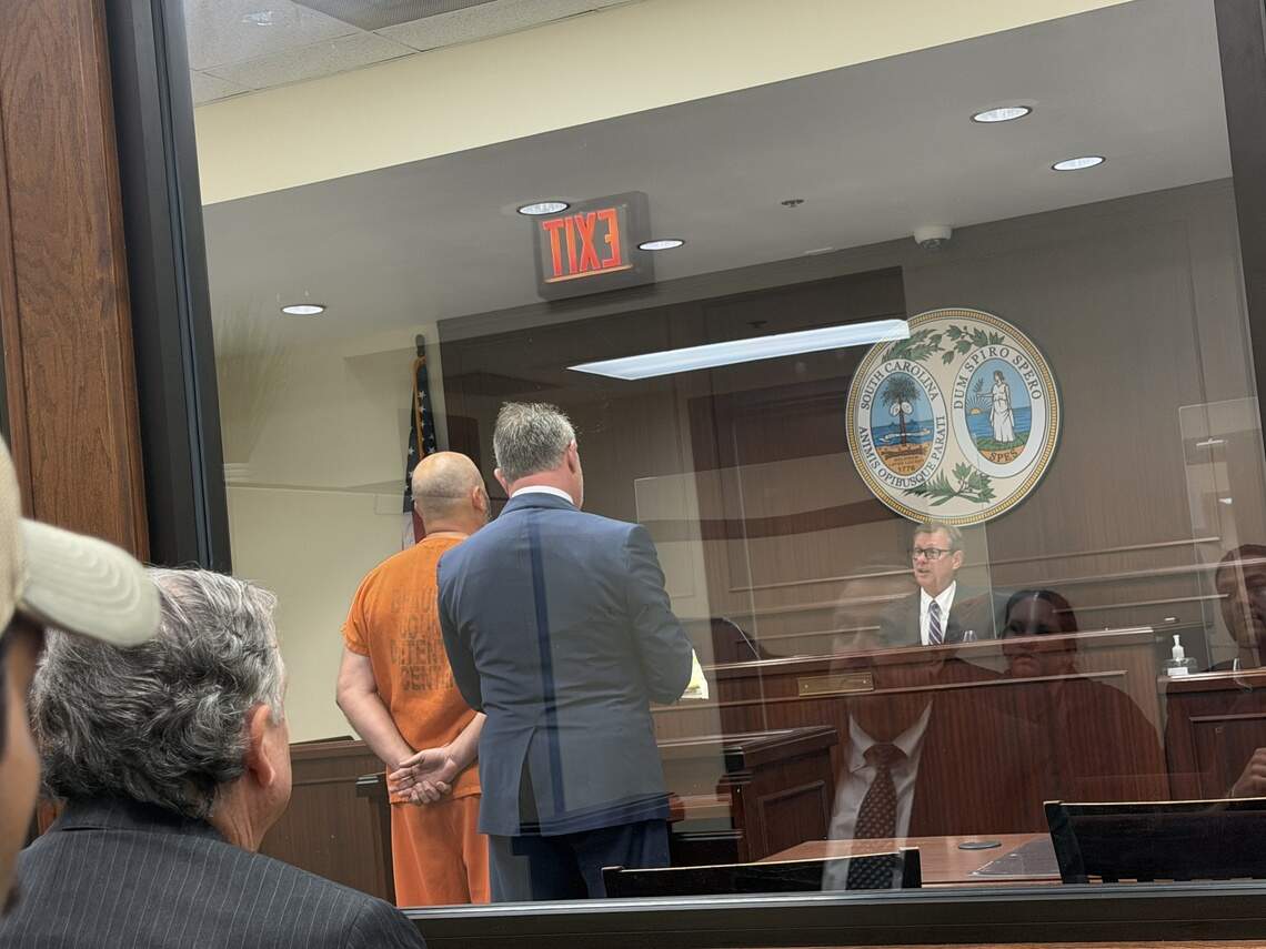 Former deputy arrested after pointing gun at Hilton Head teens | Hilton ...